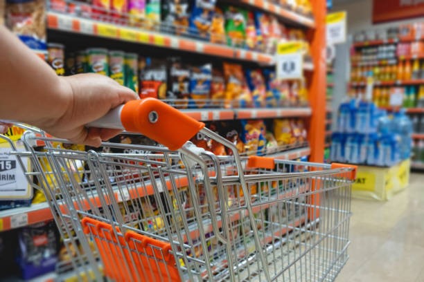 How FMCG Distribution Works in the UAE